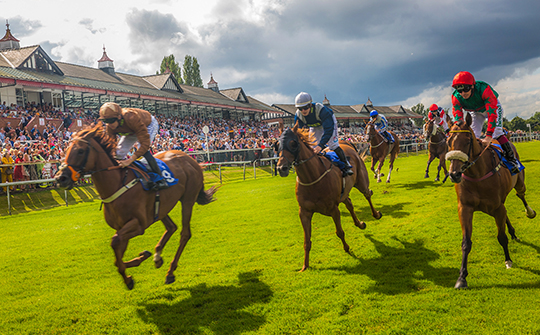 Race Days – Pontefract Races