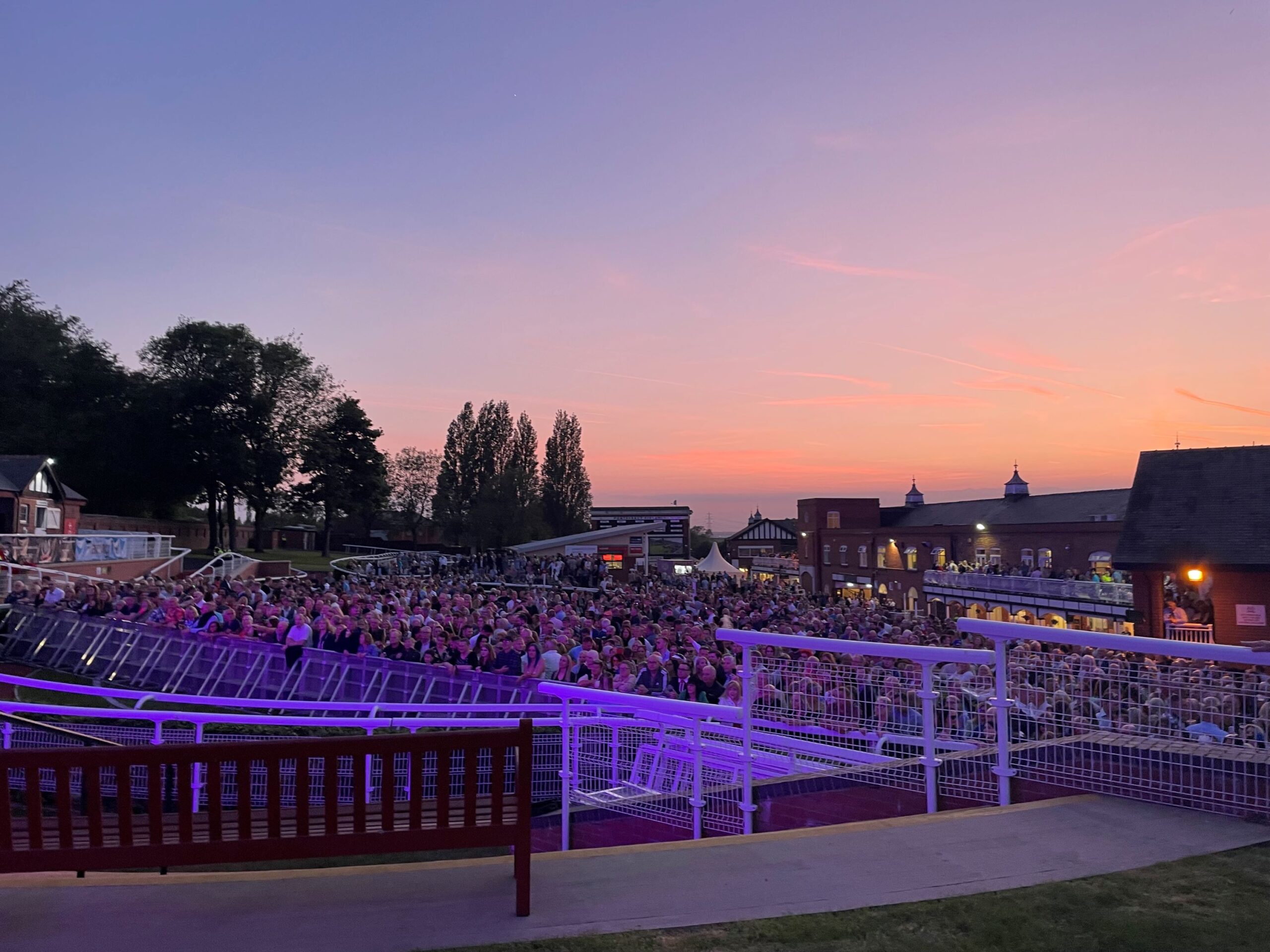 Race Days – Pontefract Races