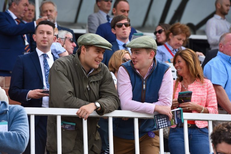 2025 Tickets available now – Pontefract Races